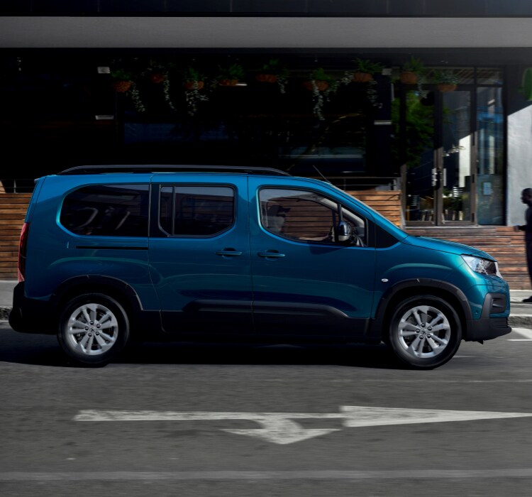 PEUGEOT RIFTER｜プジョー公式サイト